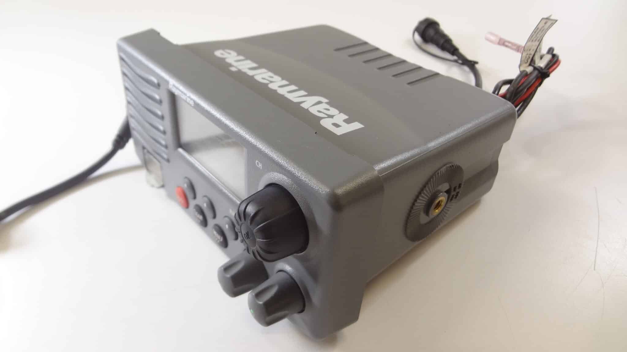Raymarine RAY55 Submersible Marine VHF Radio Transceiver Unit w ...