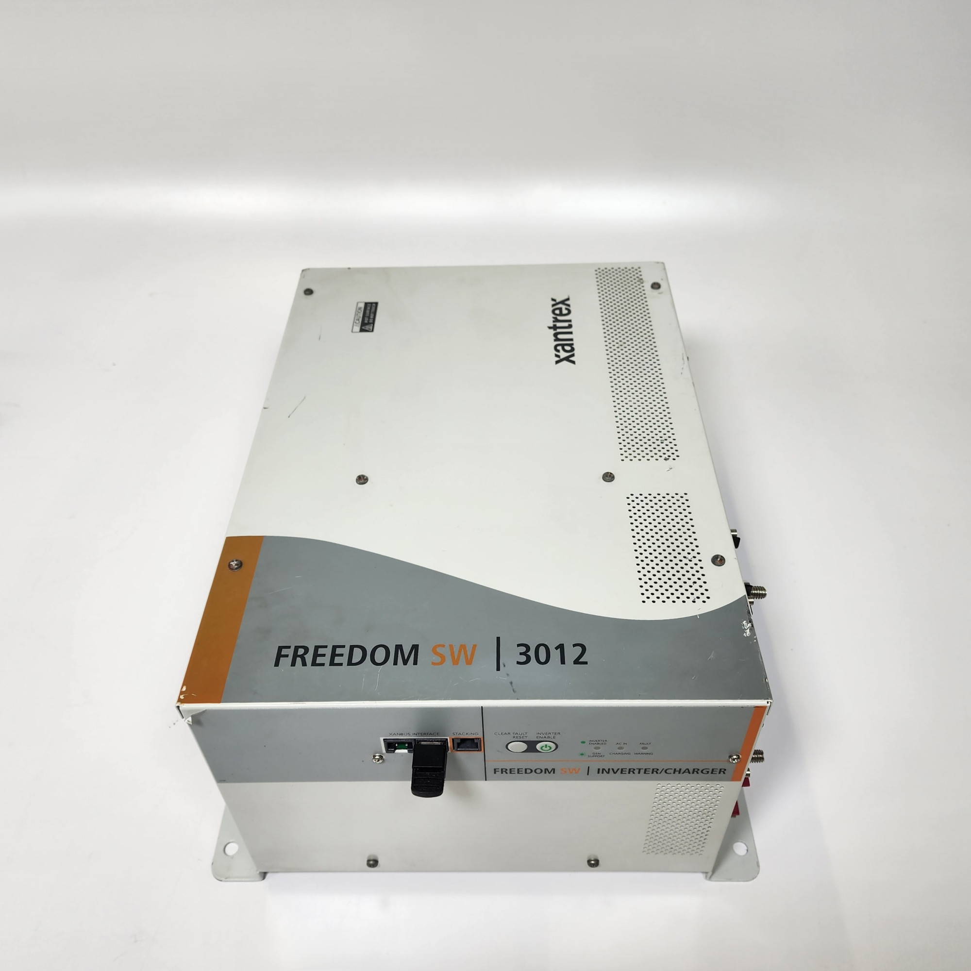Xantrex Freedom SW3012 12V 3000Watt Inverter/Charger - 815-3012 - SOLD ...
